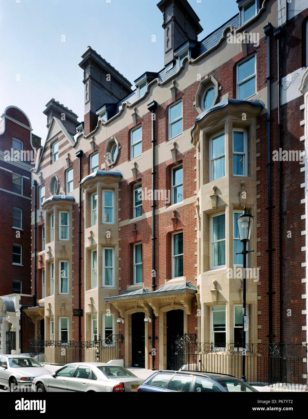 Modern construction in a traditional style, in the heart of Westminster ...