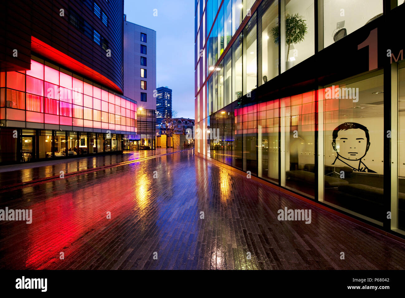 More London Riverside development, south bank of the River Thames ...