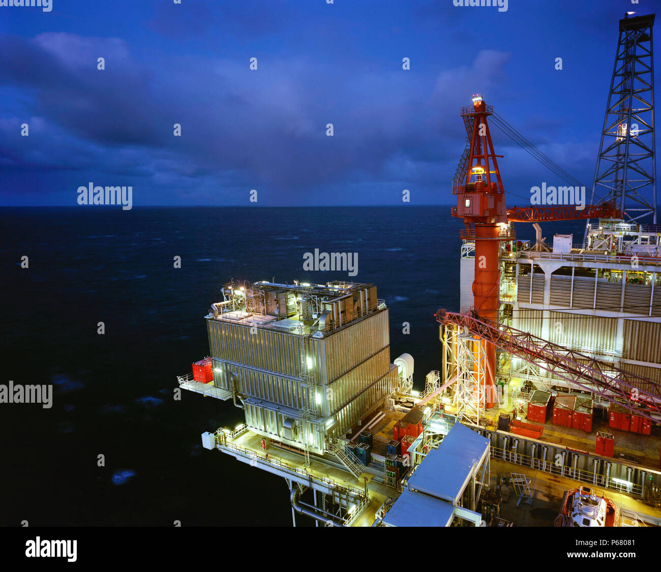 Troll a gas platform hi-res stock photography and images - Alamy