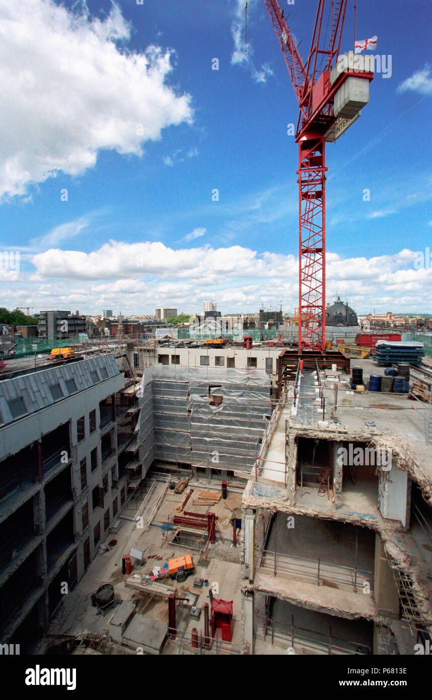 Demolition of an office block in central London Stock Photo - Alamy