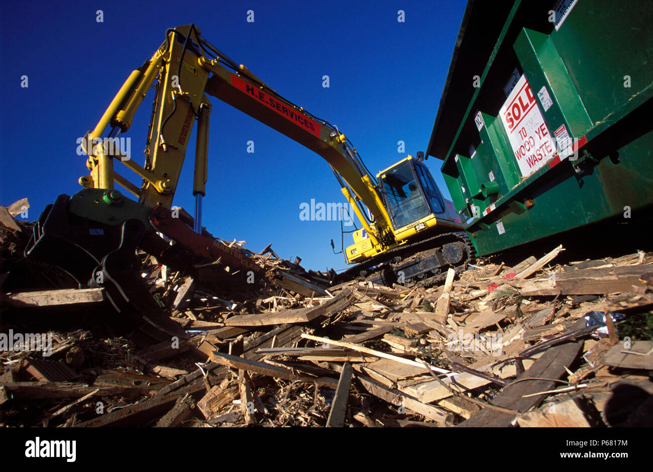 Solid waste management services hi-res stock photography and images - Alamy