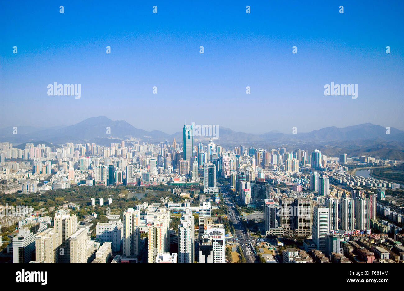 Shenzhen skyline with landmark Diwang Building, Guangdong, China Stock ...