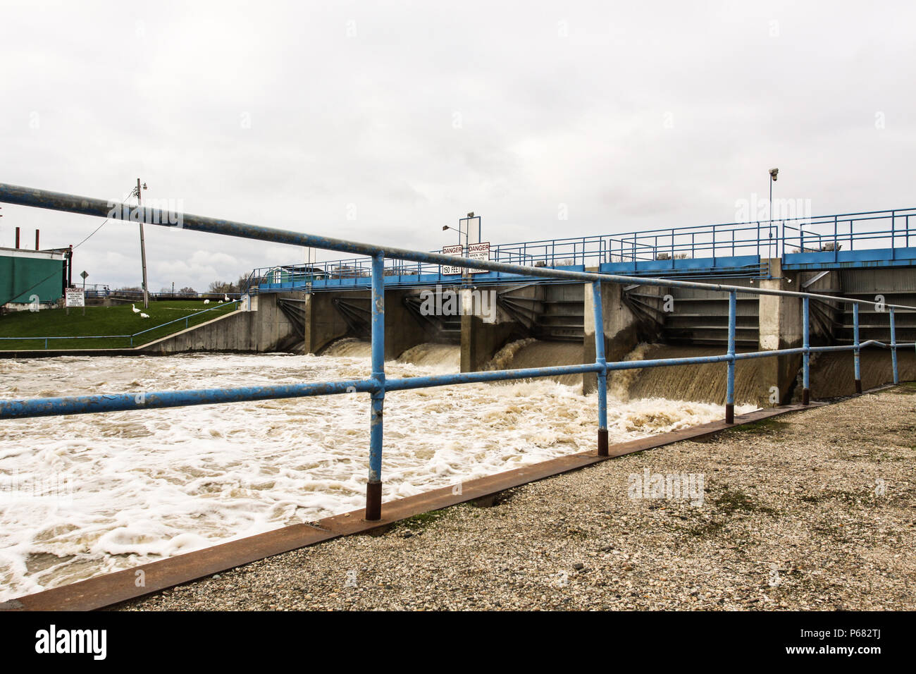 Flood stage hi-res stock photography and images - Alamy