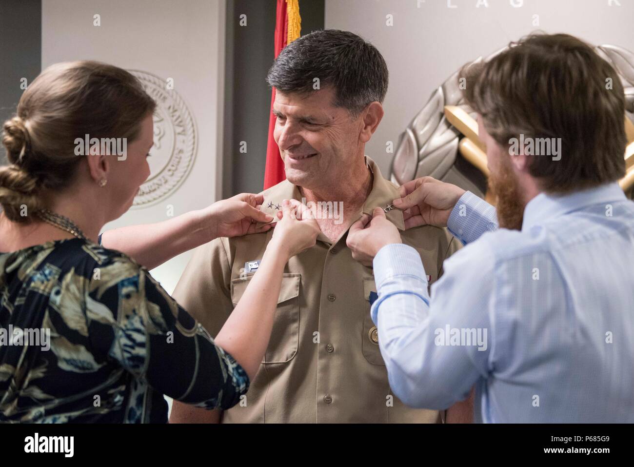 160531-N-AT895-133 WASHINGTON (May 31, 2016) Family members of Adm ...