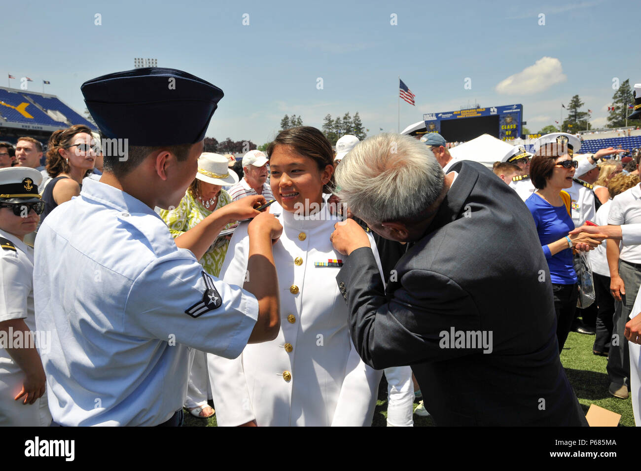 160527-N-SQ432-066 ANNAPOLIS, Md. (May 27, 2016) – U.S. Air Force ...