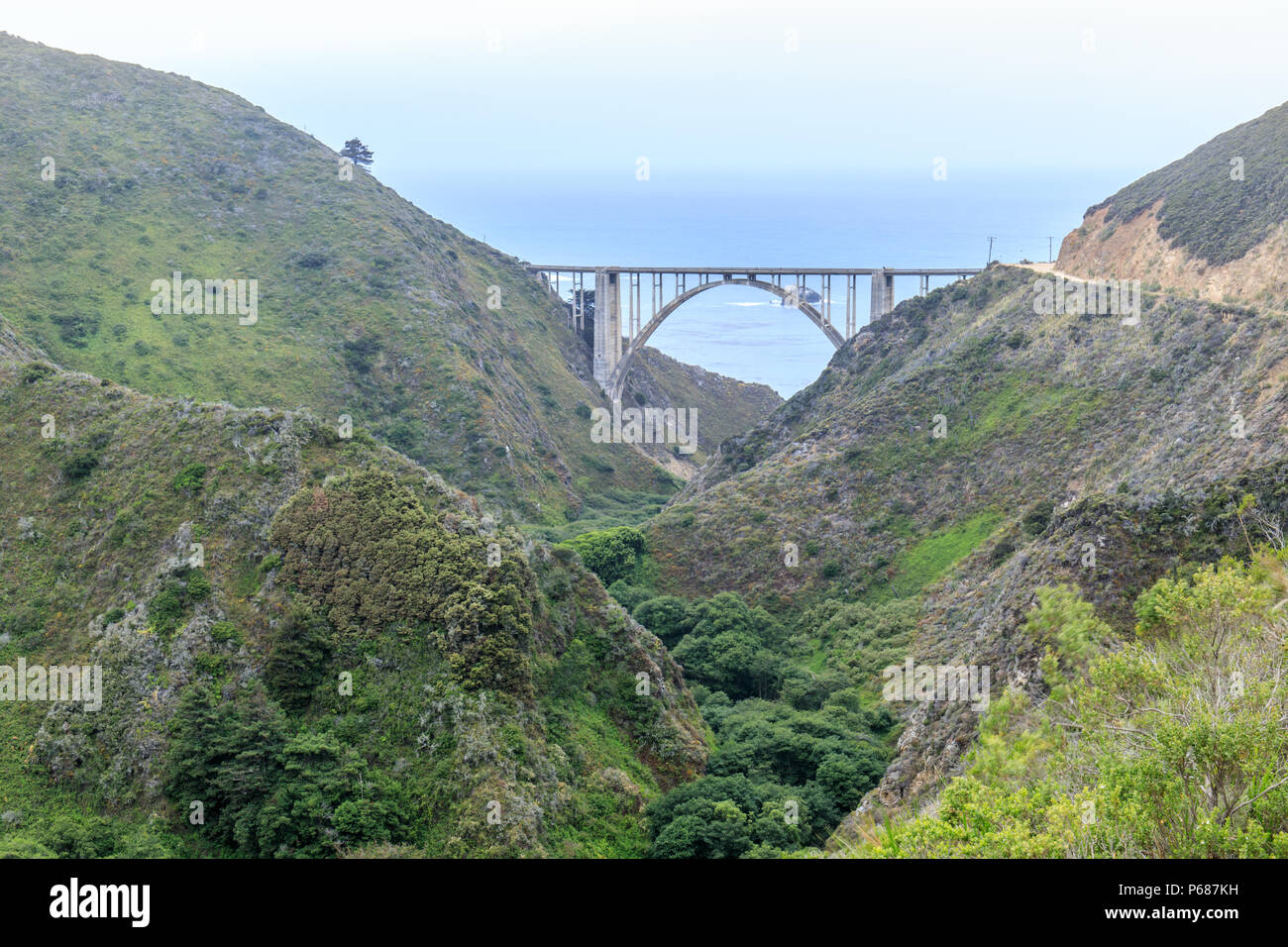 Bixby bridge from above hi-res stock photography and images - Alamy
