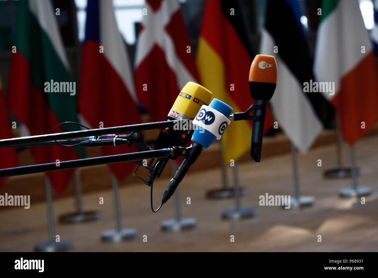 Summit stations hi-res stock photography and images - Alamy