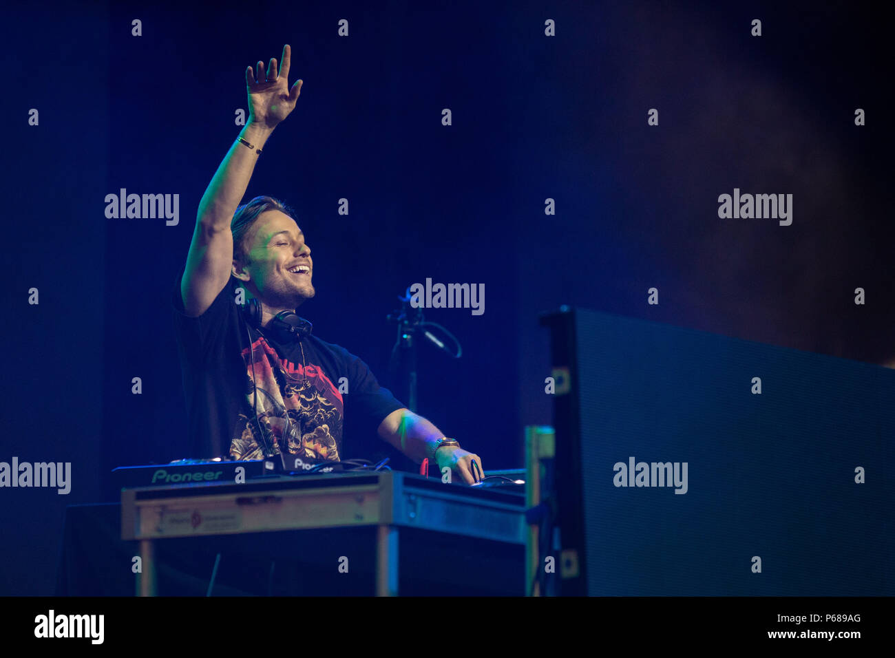 Party favor hi-res stock photography and images - Alamy