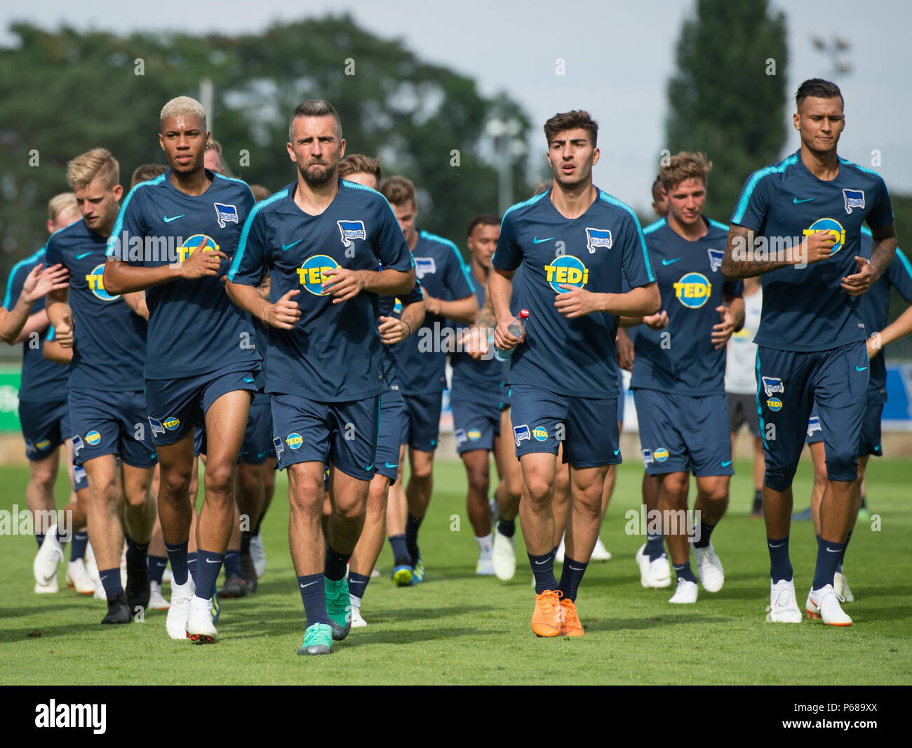 Sidney friede hi-res stock photography and images - Alamy