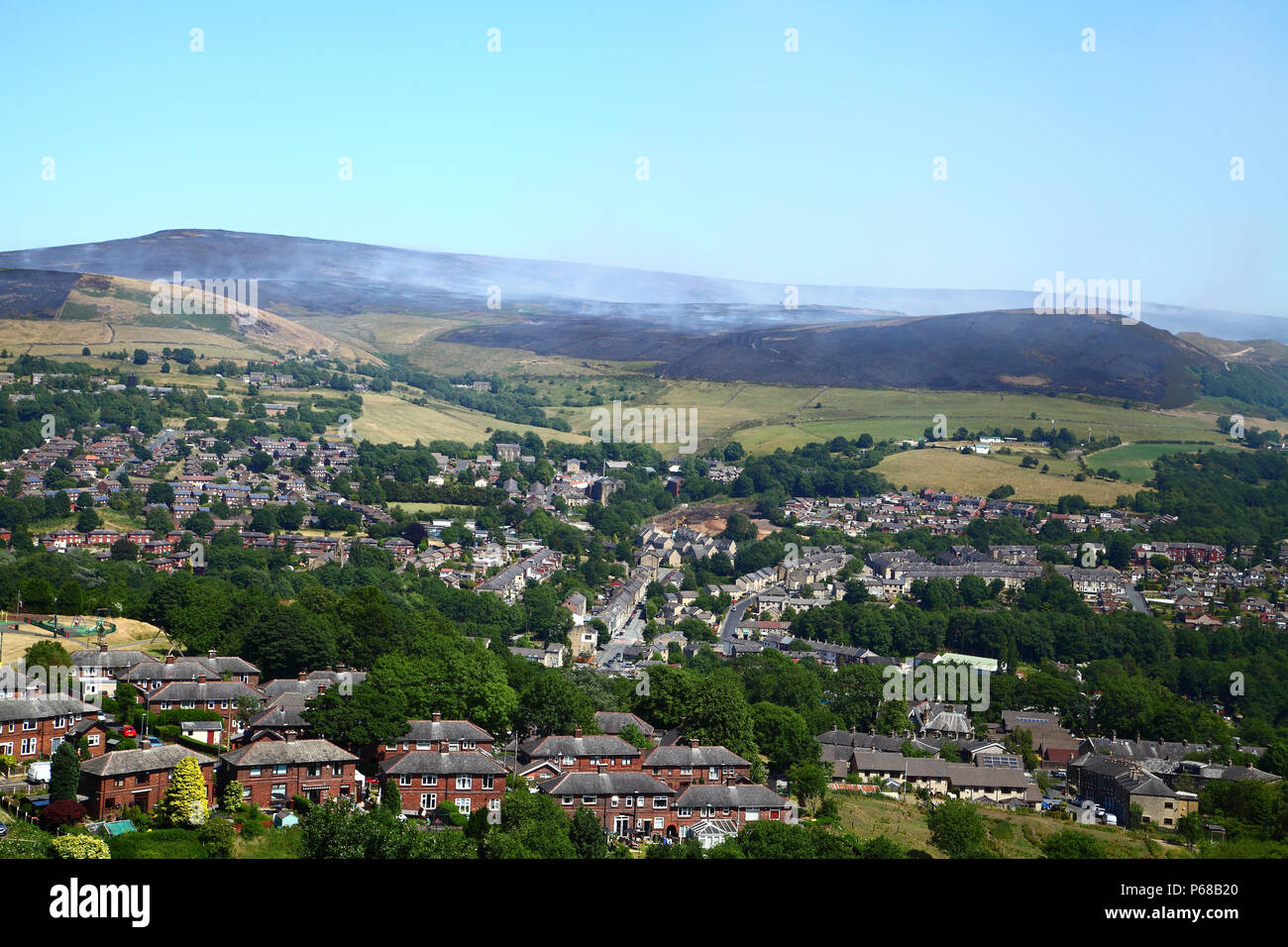 Saddleworth moor fire 2018 hi-res stock photography and images - Alamy