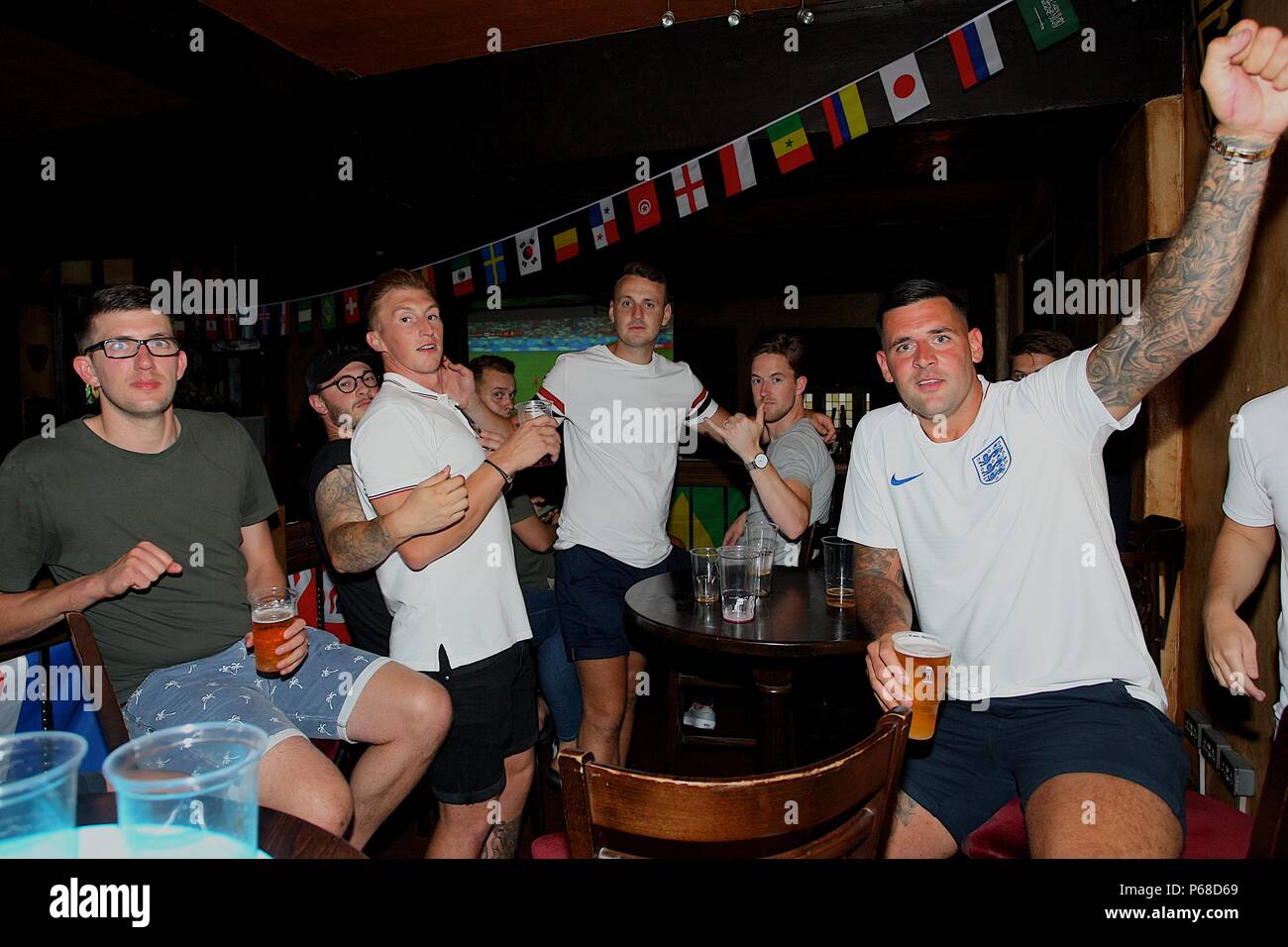 King & Queen Pub, Brighton, UK. 28th Jun, 2018. The England vs Belgium ...