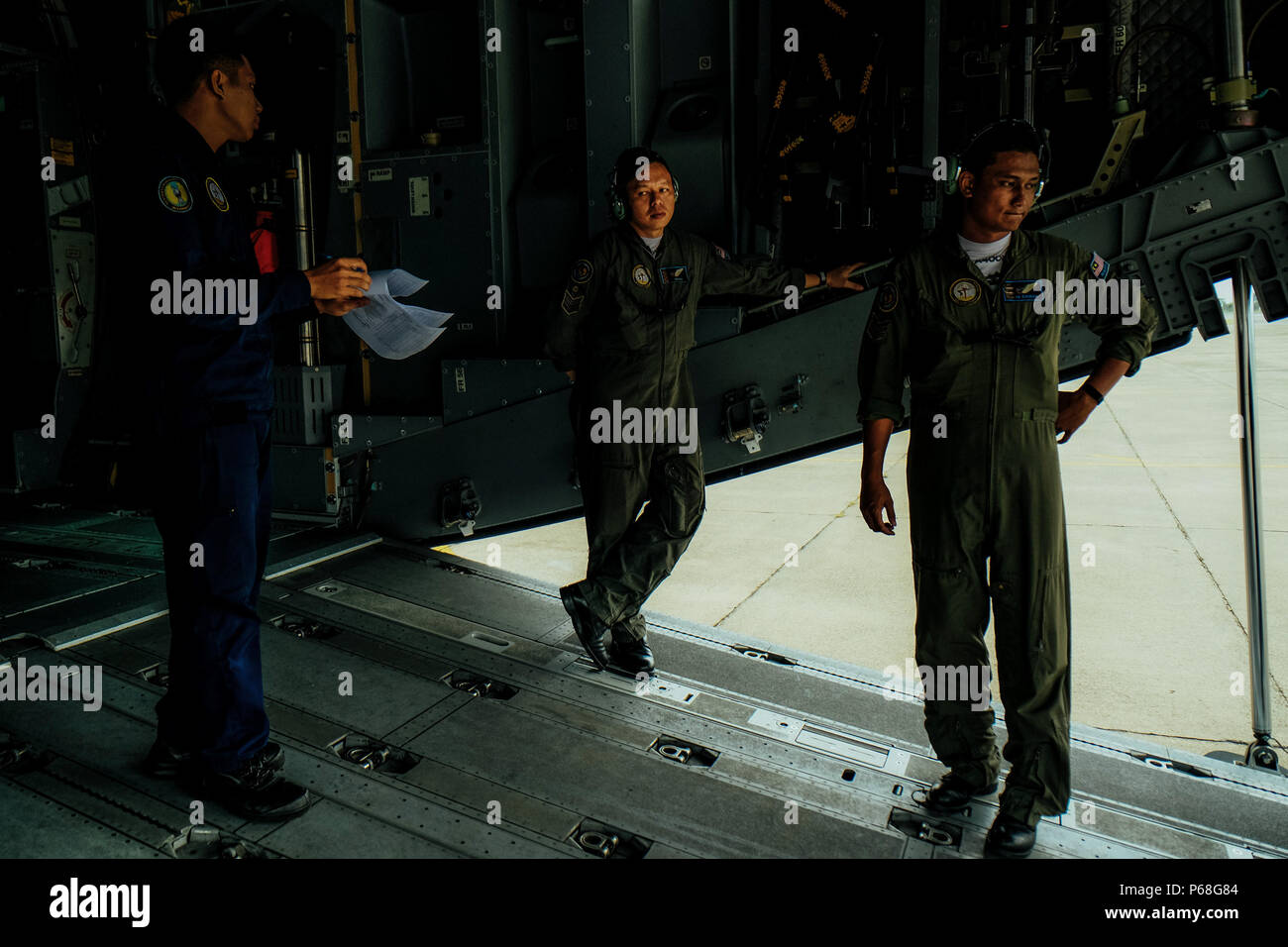 Rmaf hi-res stock photography and images - Alamy