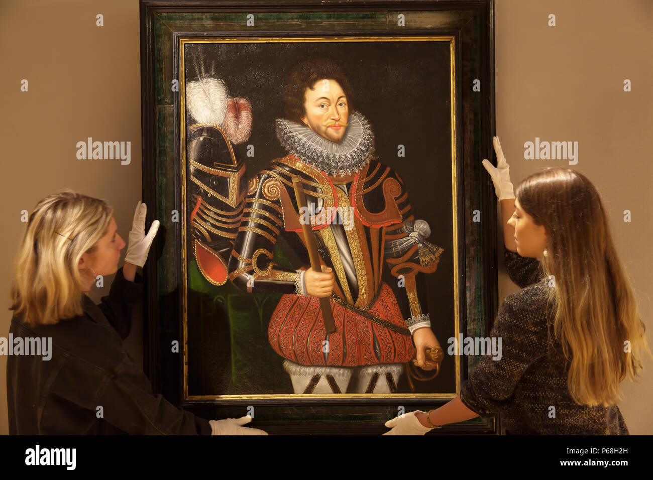 Elizabethan seafarer hi-res stock photography and images - Alamy