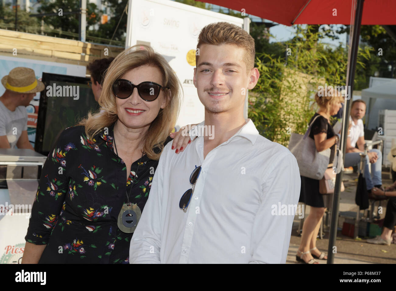 Paris, France. 28th June, 2018. Valérie Trierweiler and her son Léonard ...