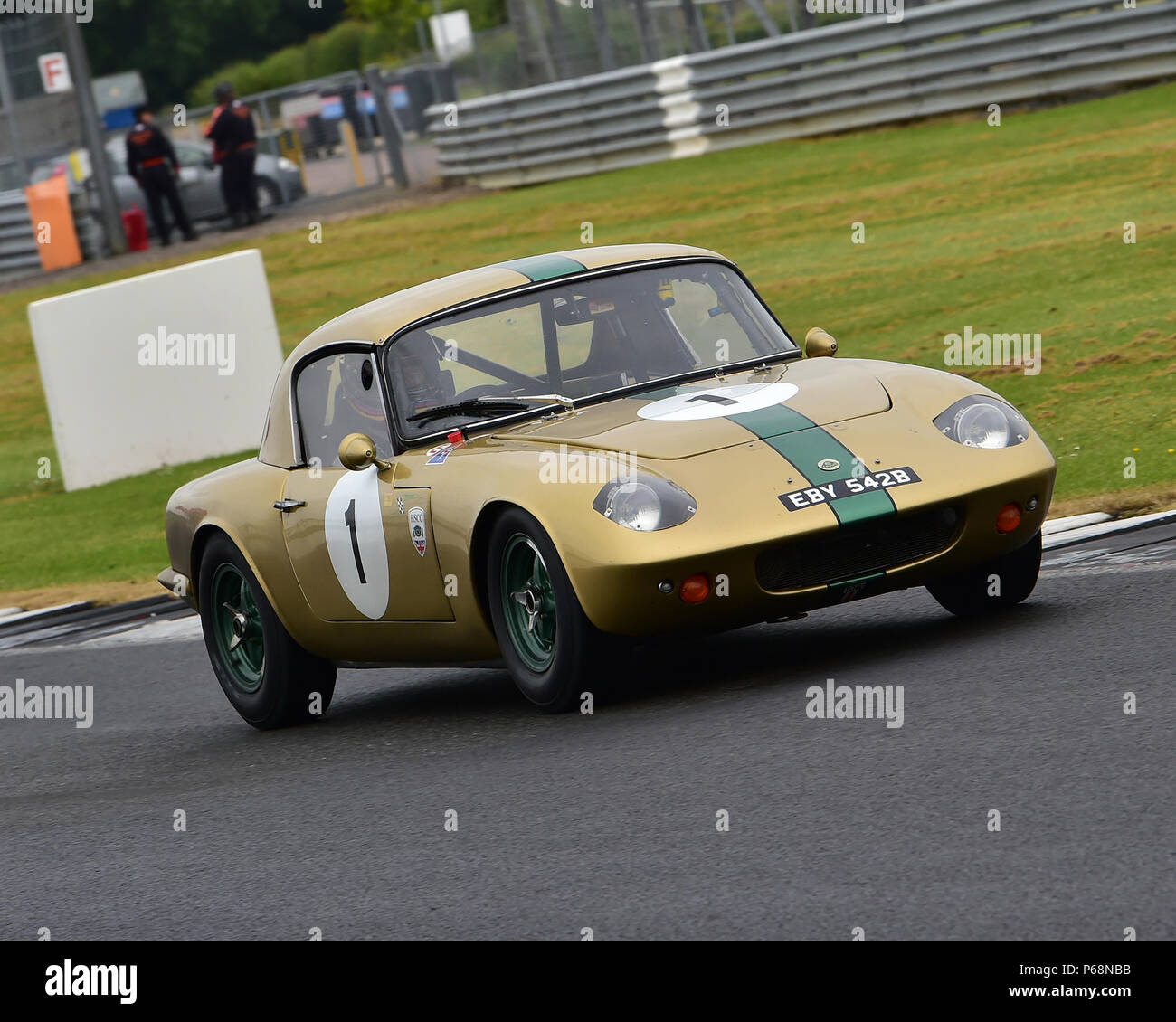 Lotus elan 26r hi-res stock photography and images - Alamy