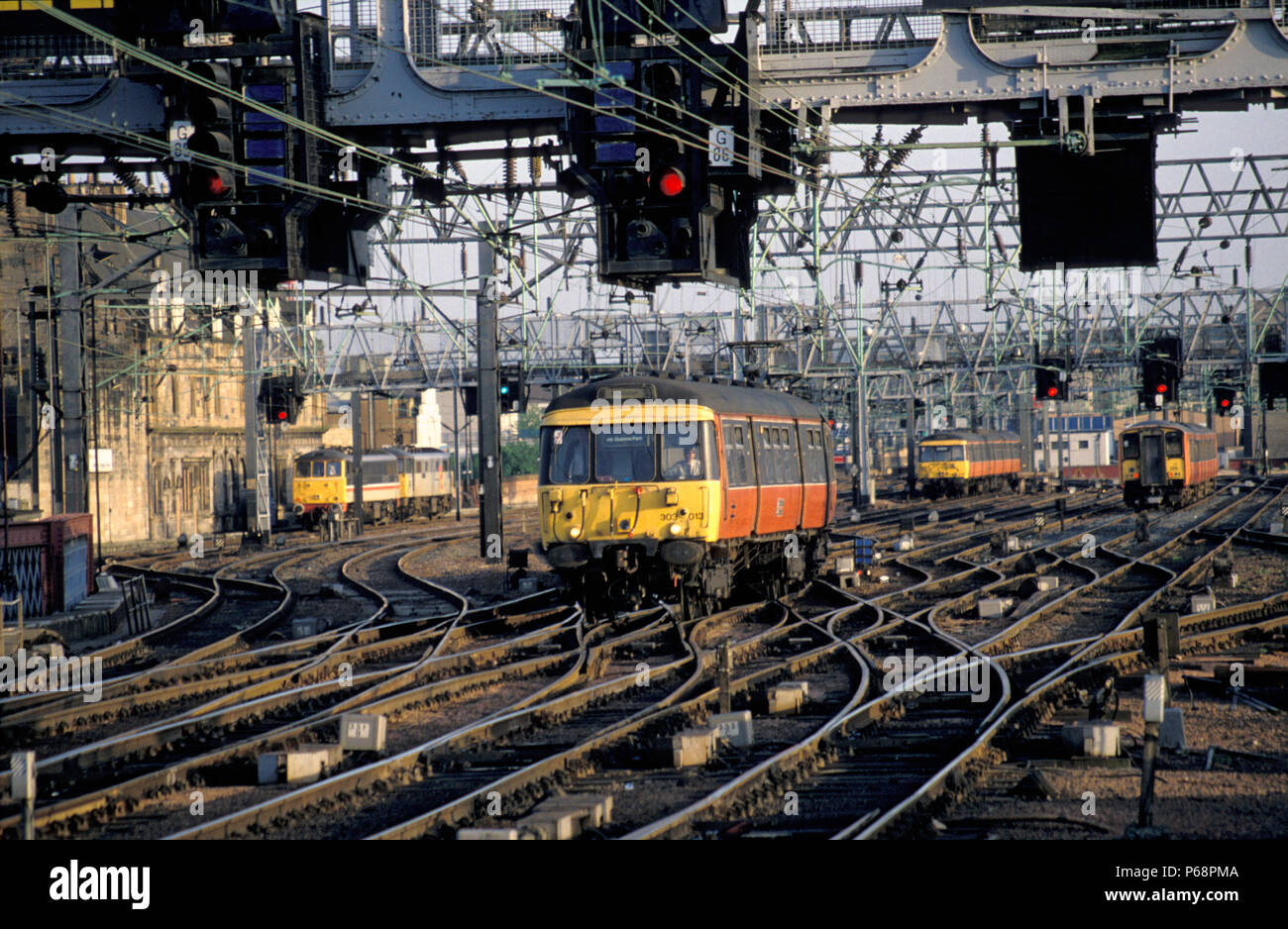 Station throat hi-res stock photography and images - Alamy