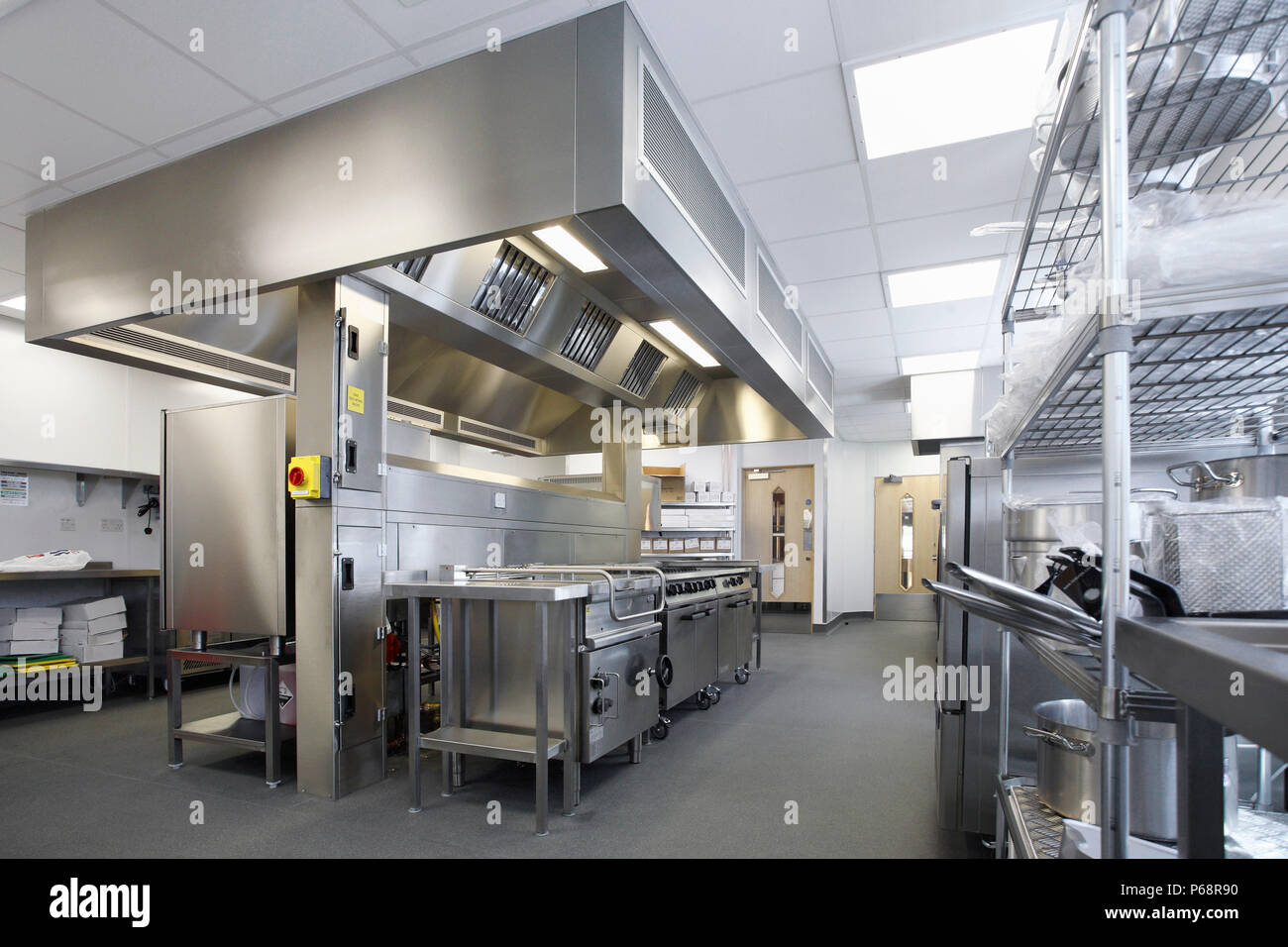 Interiors catering industry hi-res stock photography and images - Alamy