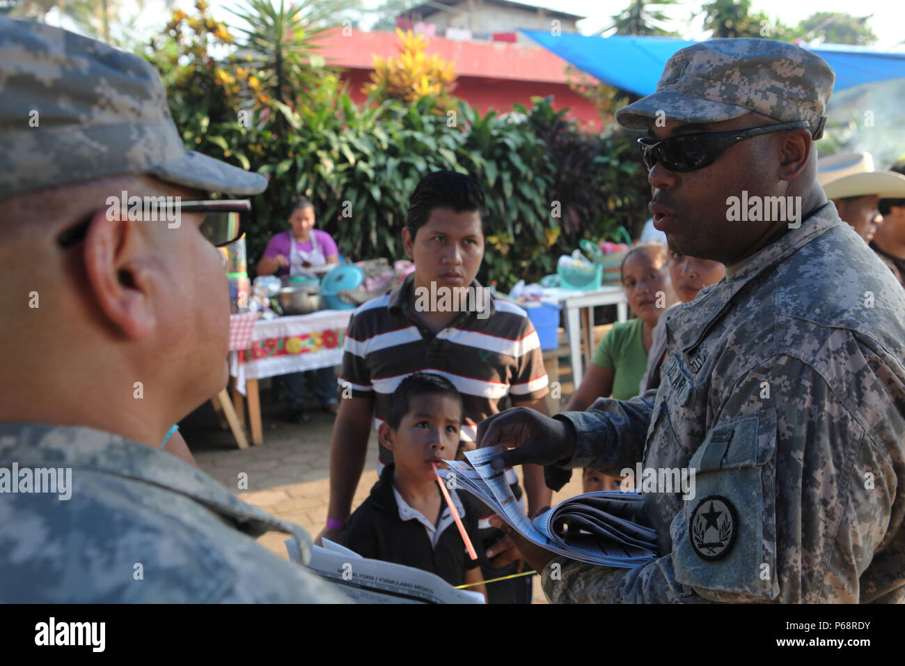 71st theatre information operations group hi-res stock photography and ...