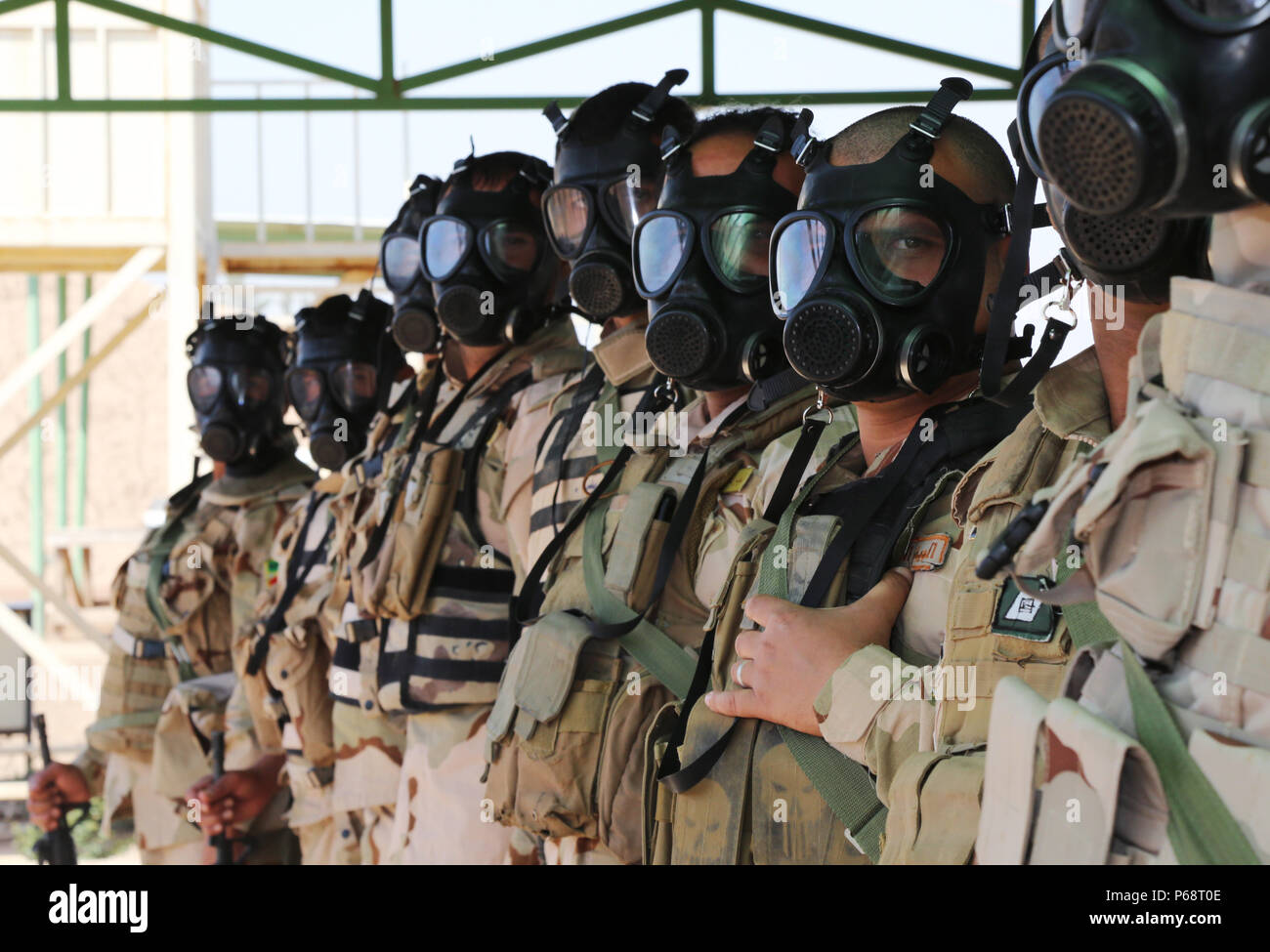Iraqi soldiers, assigned to 3rd Battalion, 36th Brigade, 9th Mechanized ...