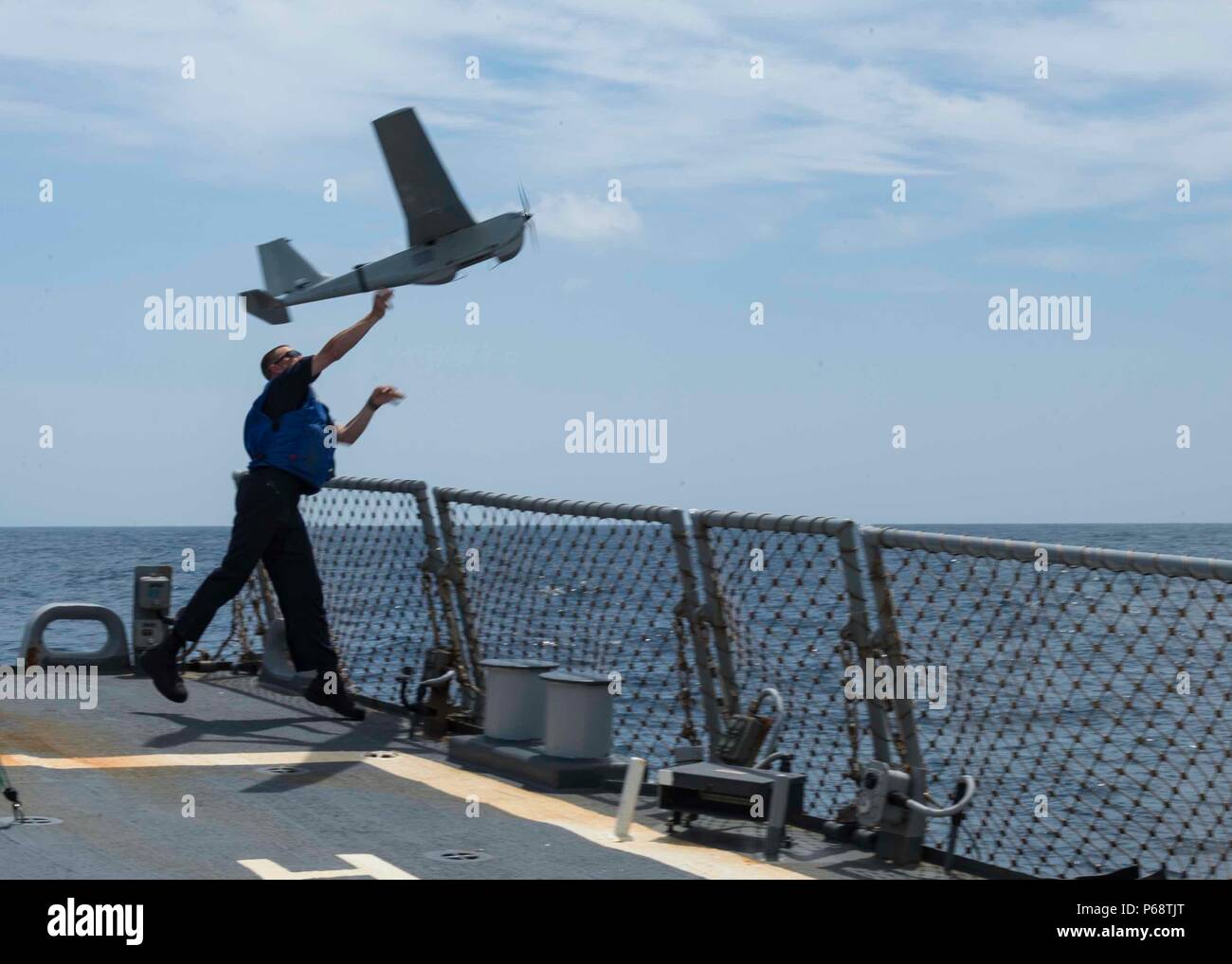 160518-N-GP524-582 ATLANTIC OCEAN (May 18, 2016) – Fire Controlman 1st ...