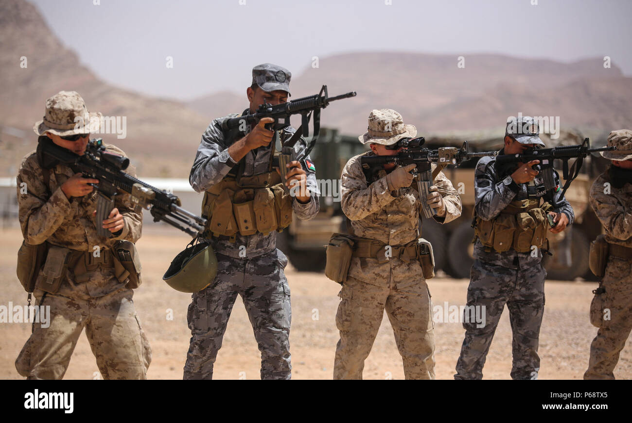 Jordanian 77th marines battalion hi-res stock photography and images ...