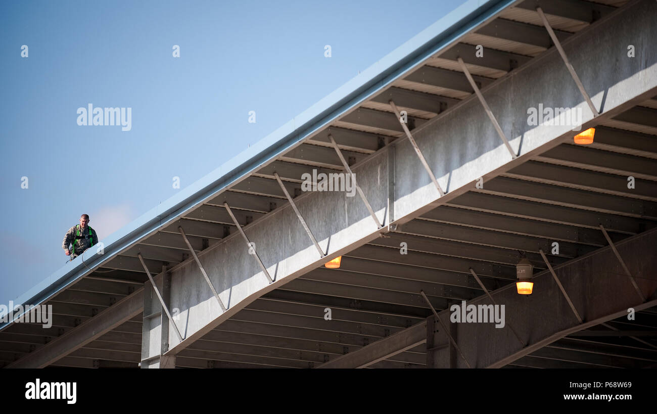 Lightning rods hi-res stock photography and images - Alamy