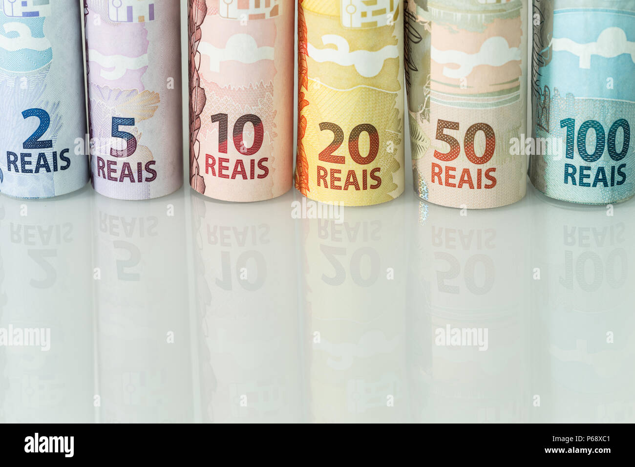 Brazilian money / various denomination Stock Photo - Alamy