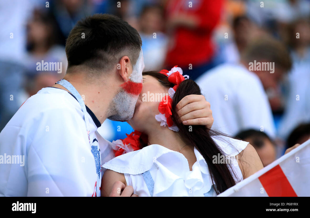 England fans kiss during the FIFA World Cup Group G match at ...