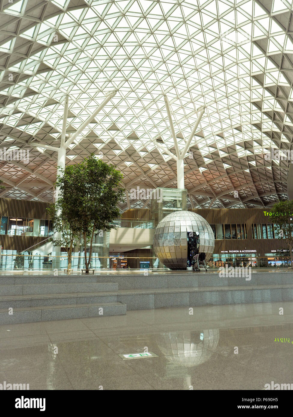 Incheon terminal 2 hi-res stock photography and images - Alamy