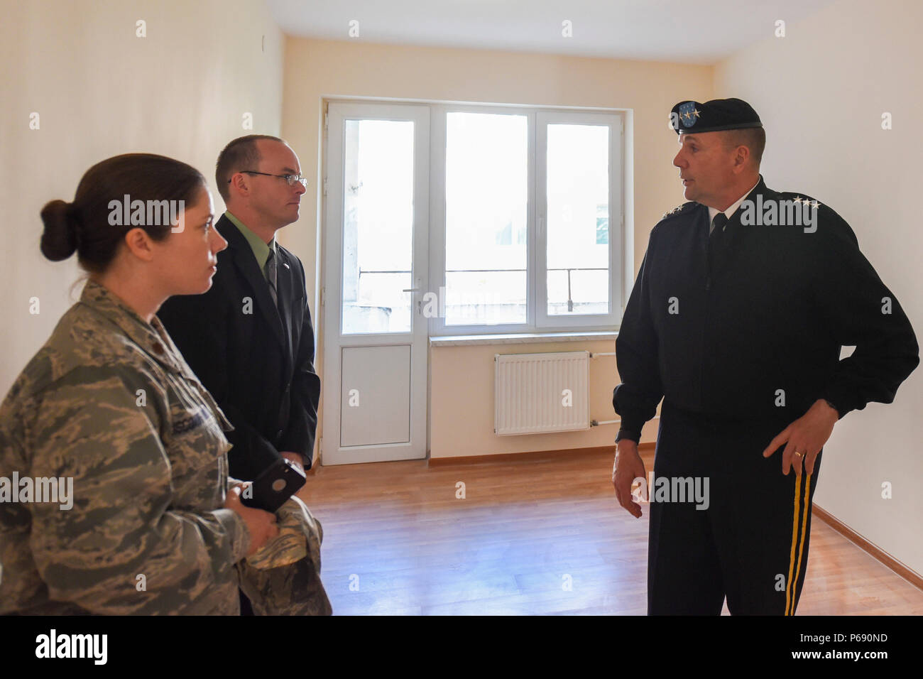 U.S. Army Europe Commander, Lt. Gen. Ben Hodges, right, speaks with ...