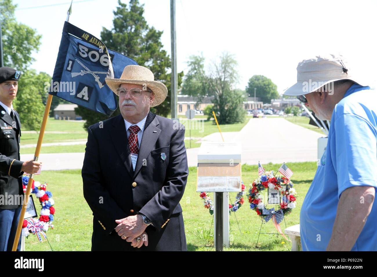 Members public join current hi-res stock photography and images - Alamy