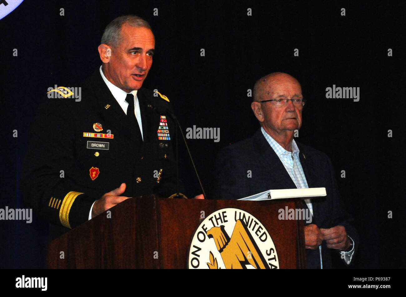 Gen. Robert B. Brown (left) honors Association of the United States ...