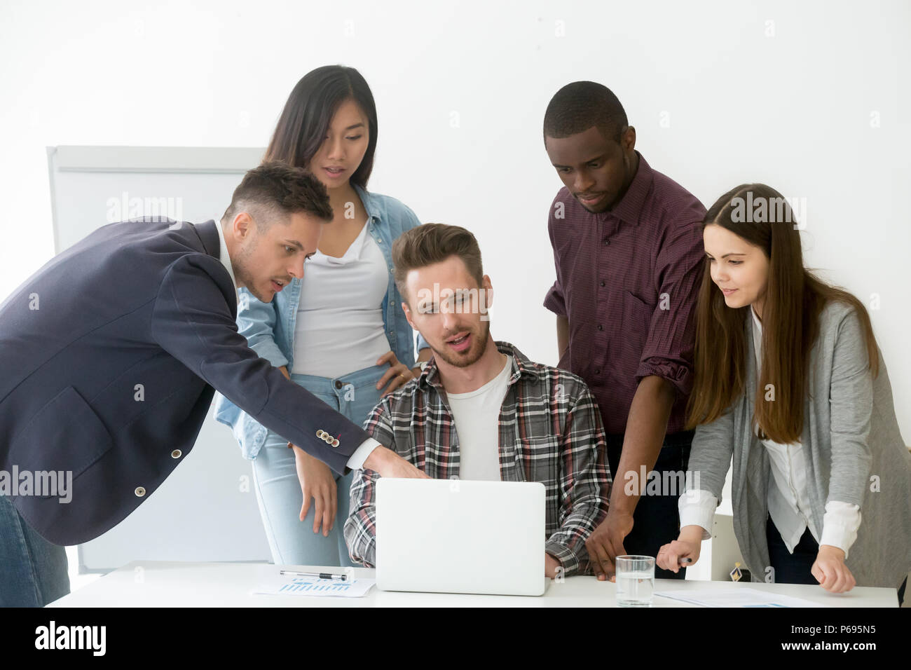 Business team work laptop hi-res stock photography and images - Alamy