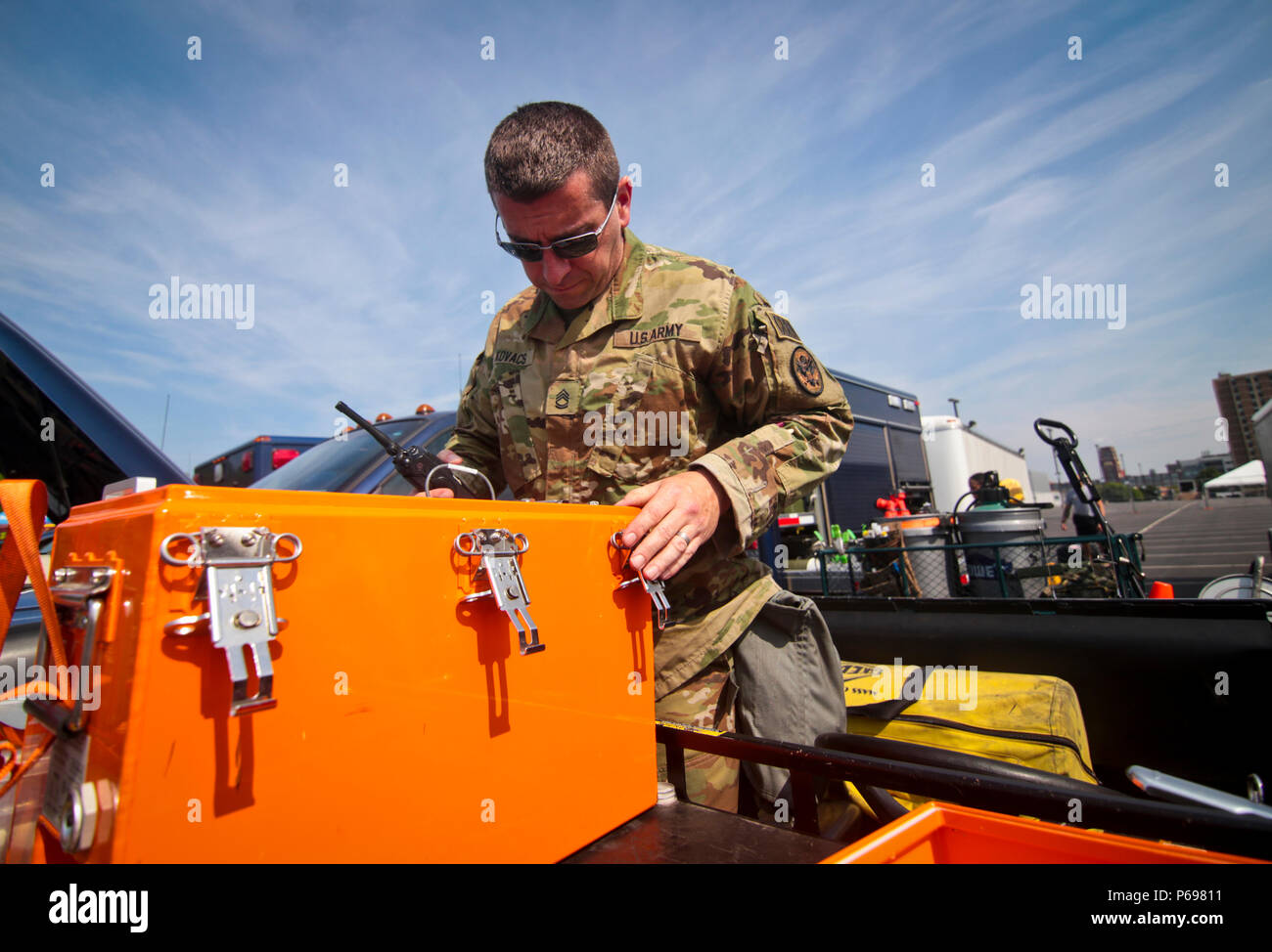 U.S. Army Sgt. 1st Class Steve Kovaks, from the New Jersey Army ...