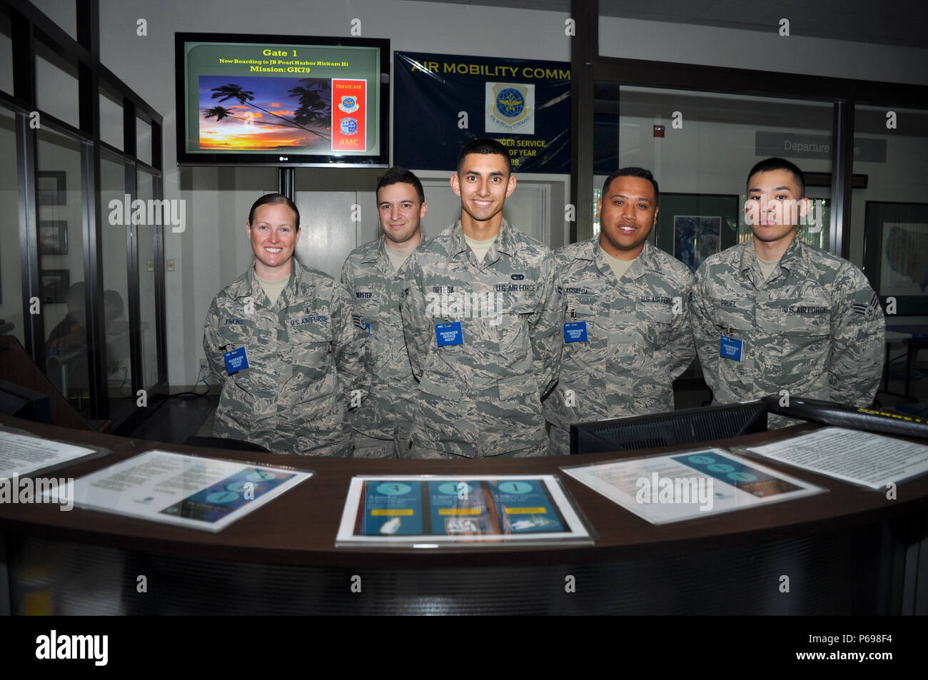 The passenger terminal Airmen in the 55th Aerial Port Squadron screen ...
