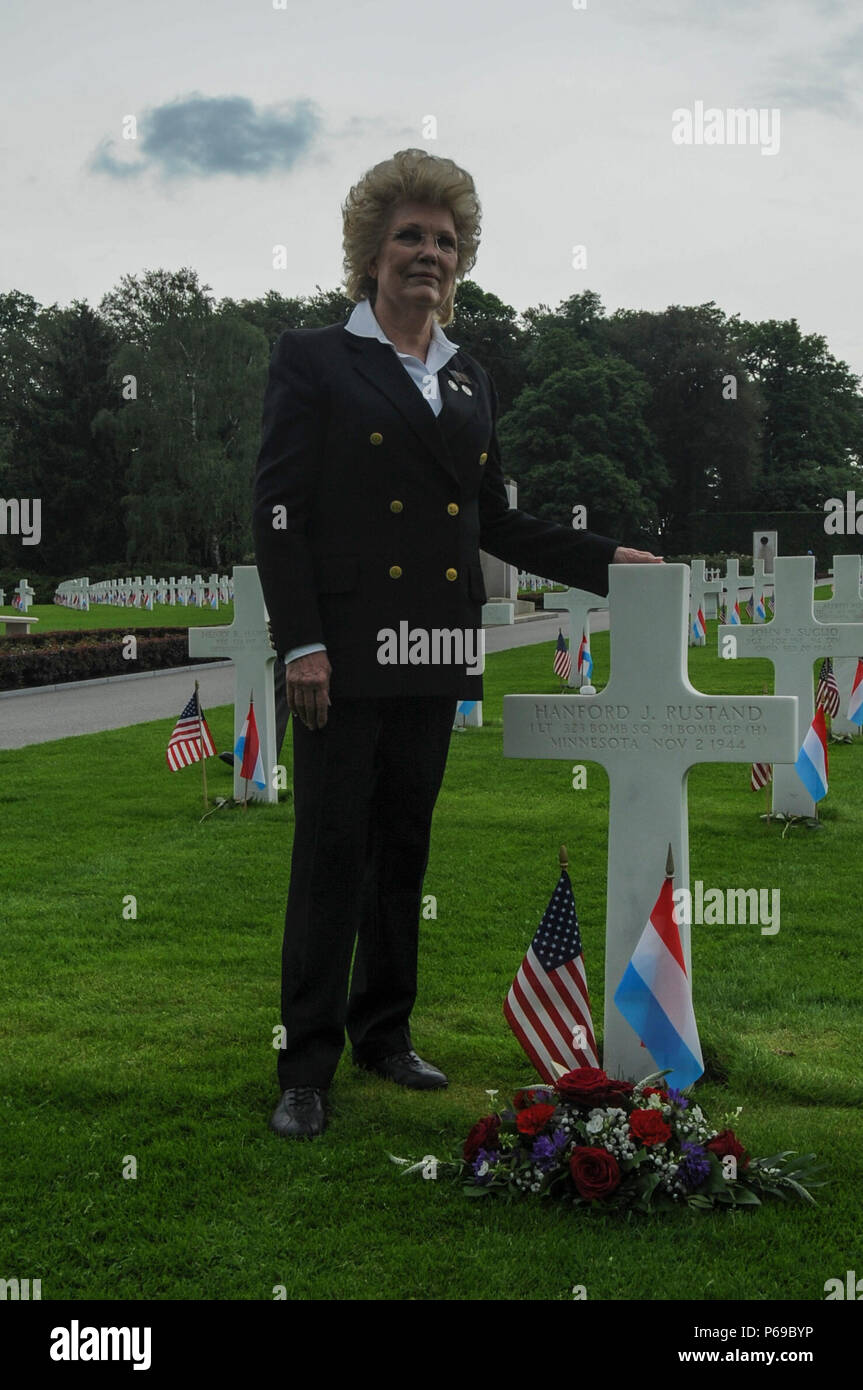 Marilynn Rustand Lieurance, daughter of U.S. Army Air Corps 1st Lt ...