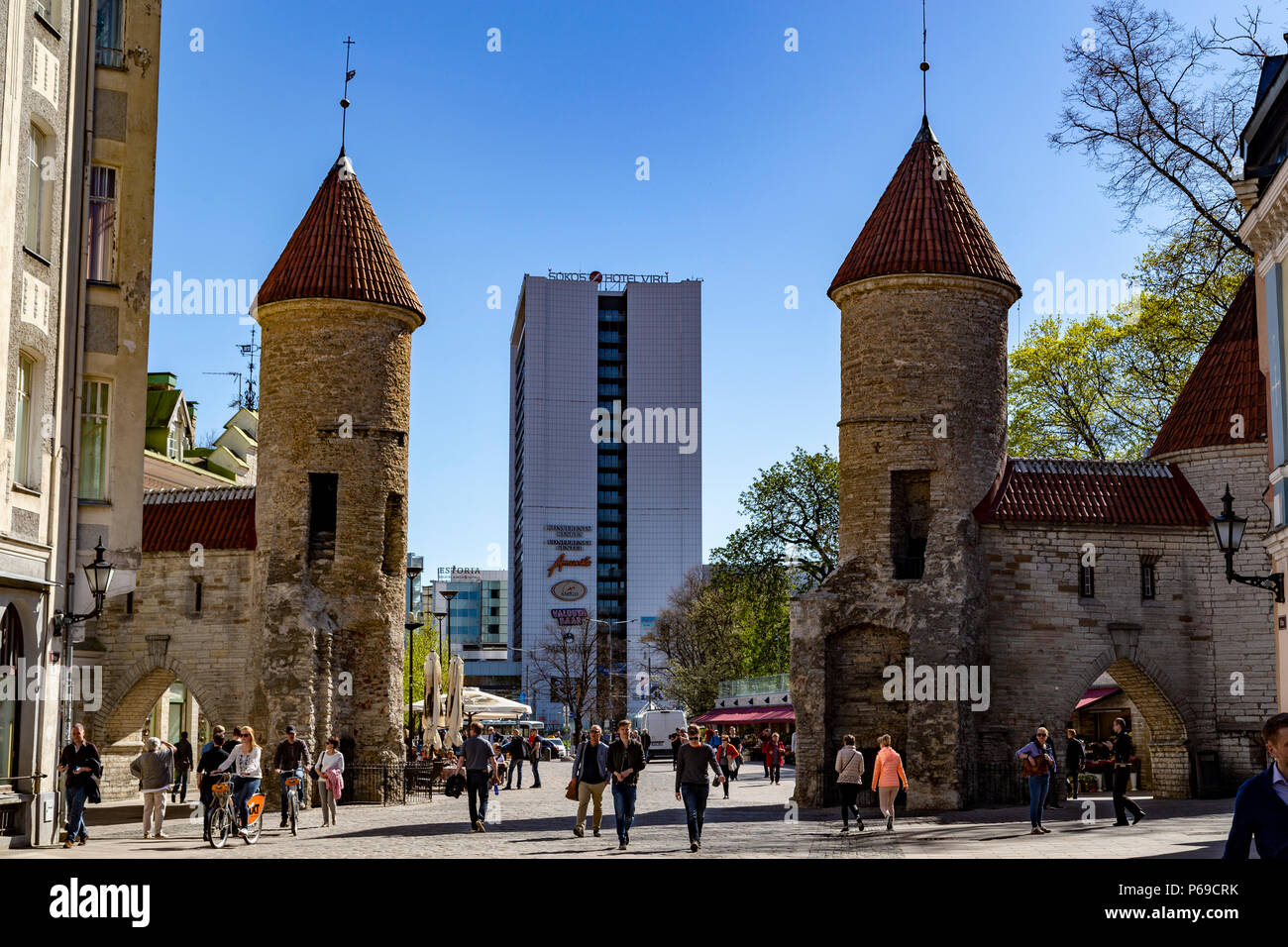 Tallinn gate part town wall hi-res stock photography and images - Alamy