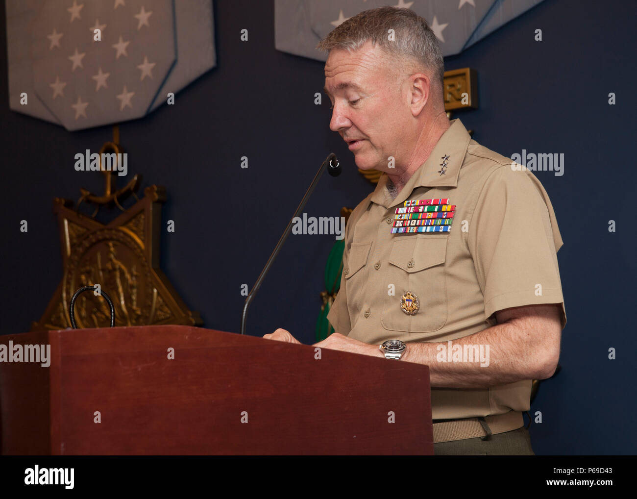 U.S. Marine Corps Lt. Gen. Kenneth F. McKenzie, director, J-5 ...