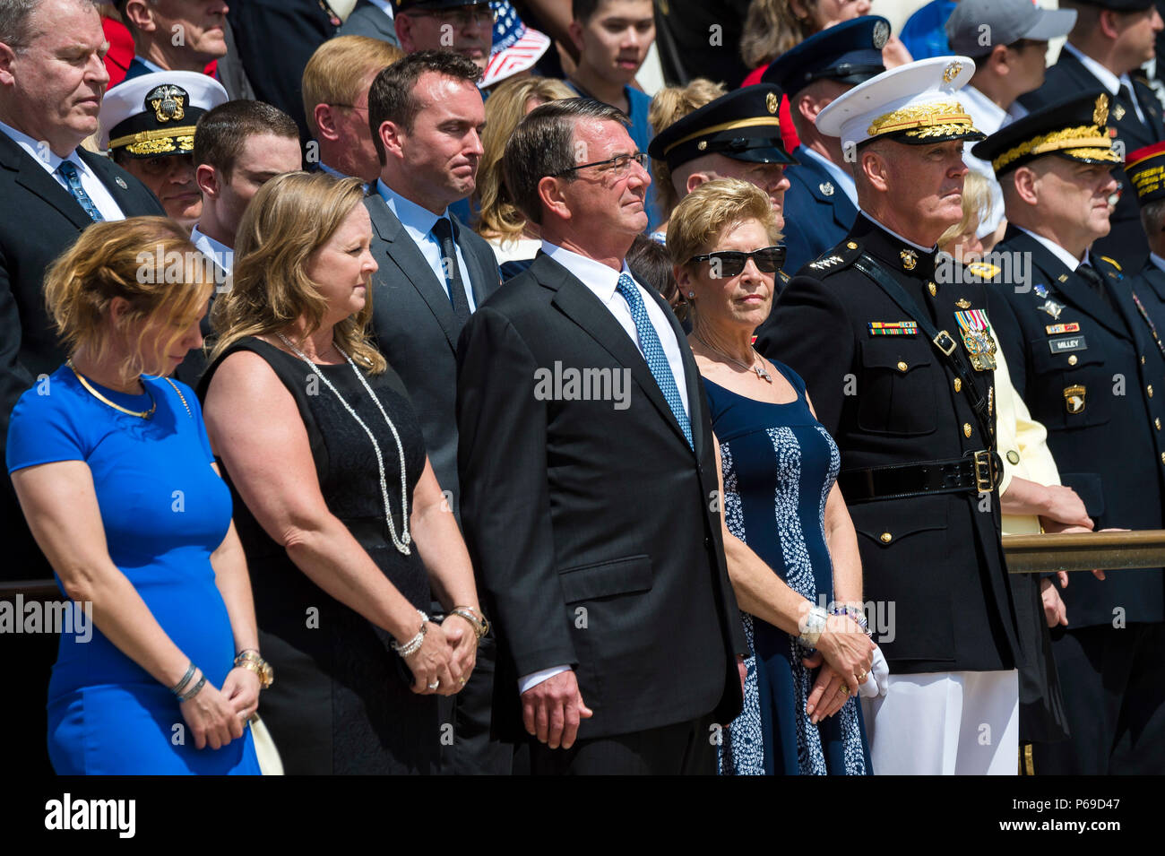 Ellyn dunford wife u s marine hi-res stock photography and images - Alamy