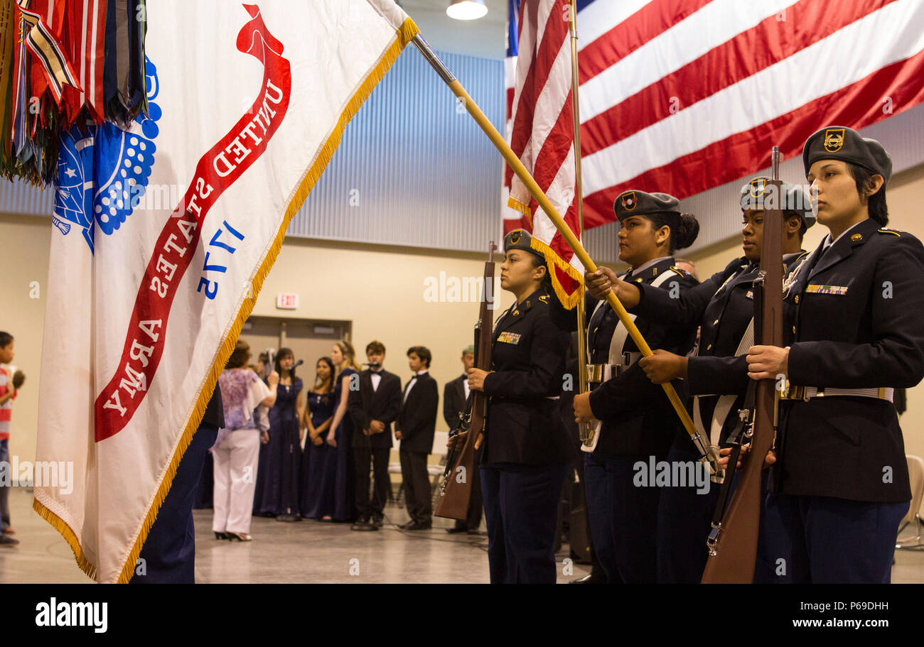 The Mountain View High School JROTC Color Guard present the Colors at a ...