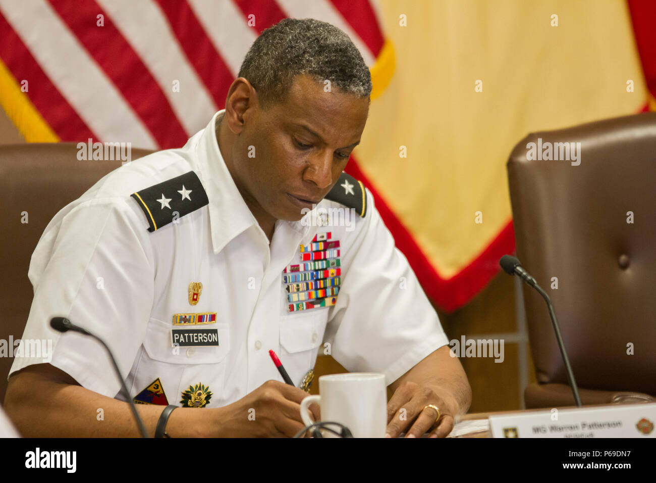 The command team from the 200th Military Police Command out of Ft ...