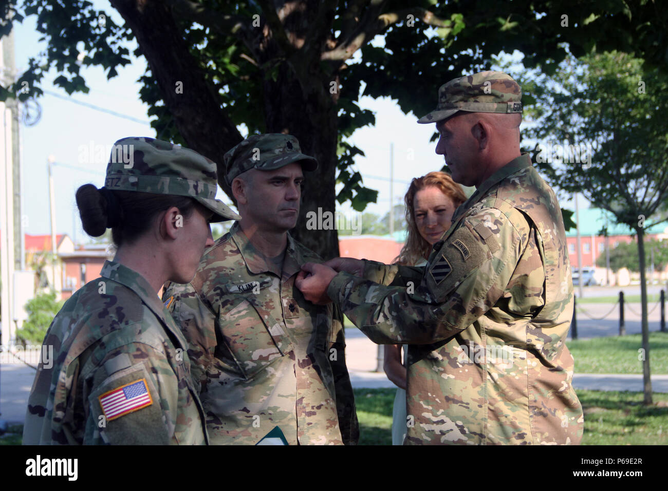 Lt. Col. Brandon Klink, outgoing commander of 703rd Brigade Support ...