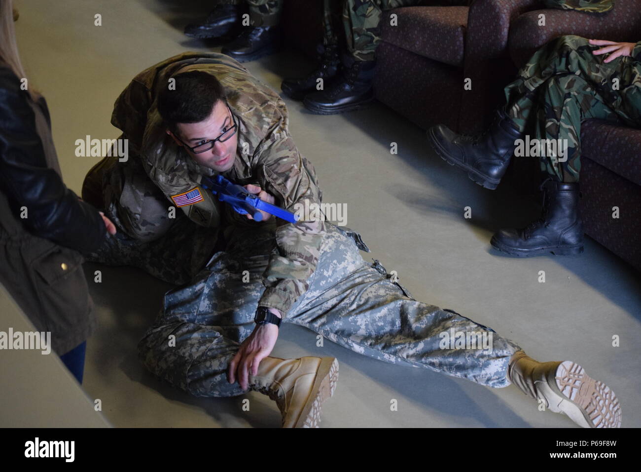 168th military police battalion hi-res stock photography and images - Alamy