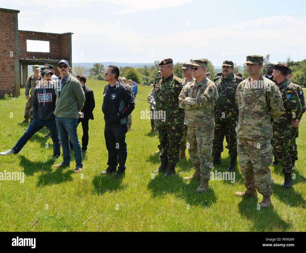 Detainee operations commanding general hi-res stock photography and ...