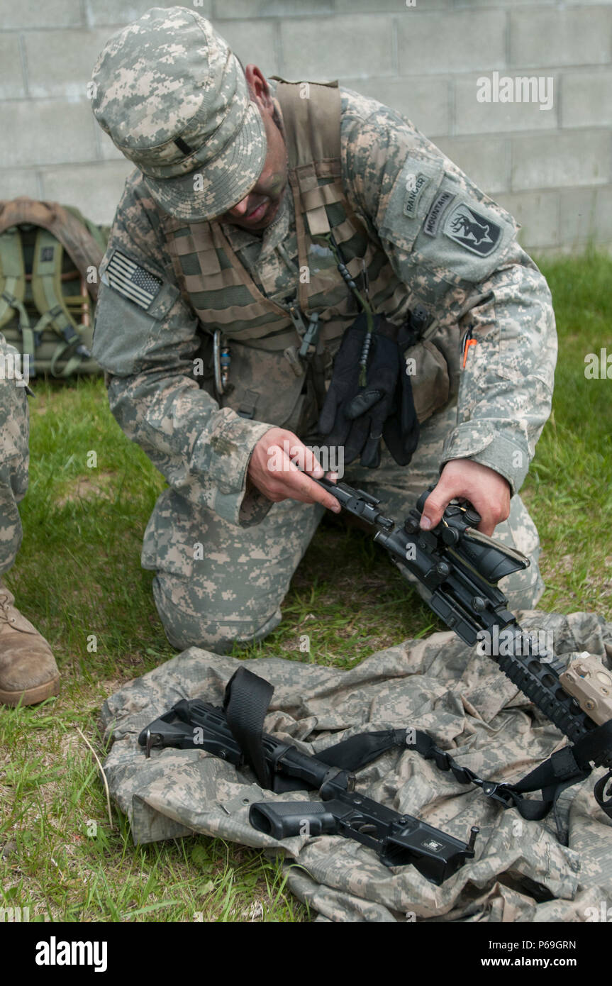 U.S. Army 1st Lt. Erik Lahr, assigned to Charlie Troop, 1st Squadron ...