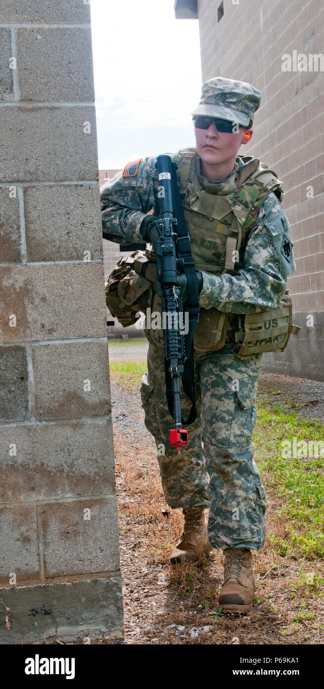 Spc. Amber Roop of Broken Arrow, Oklahoma, a member of Alpha Company ...