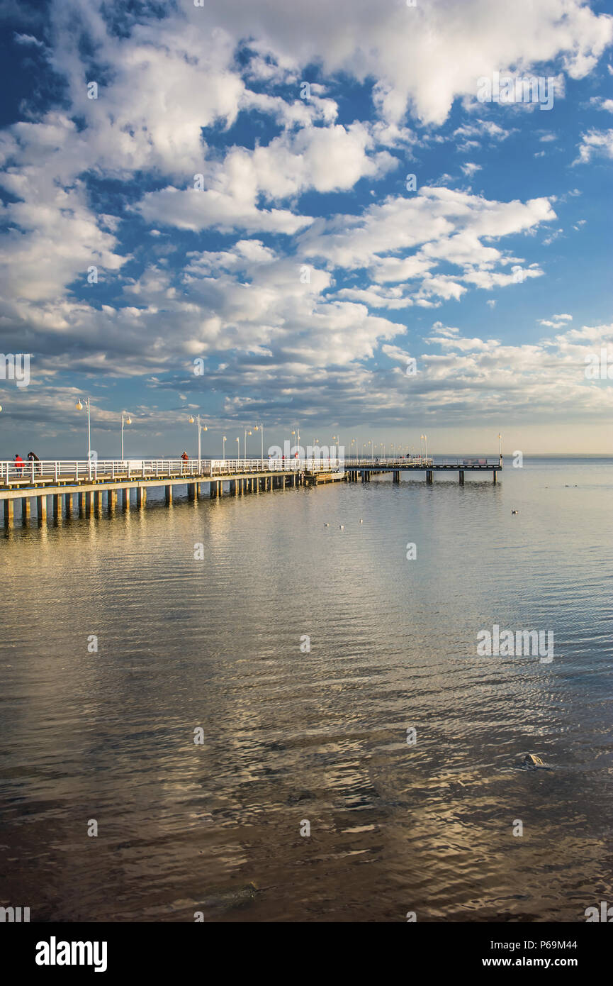Horizon water jetty pier hi-res stock photography and images - Alamy