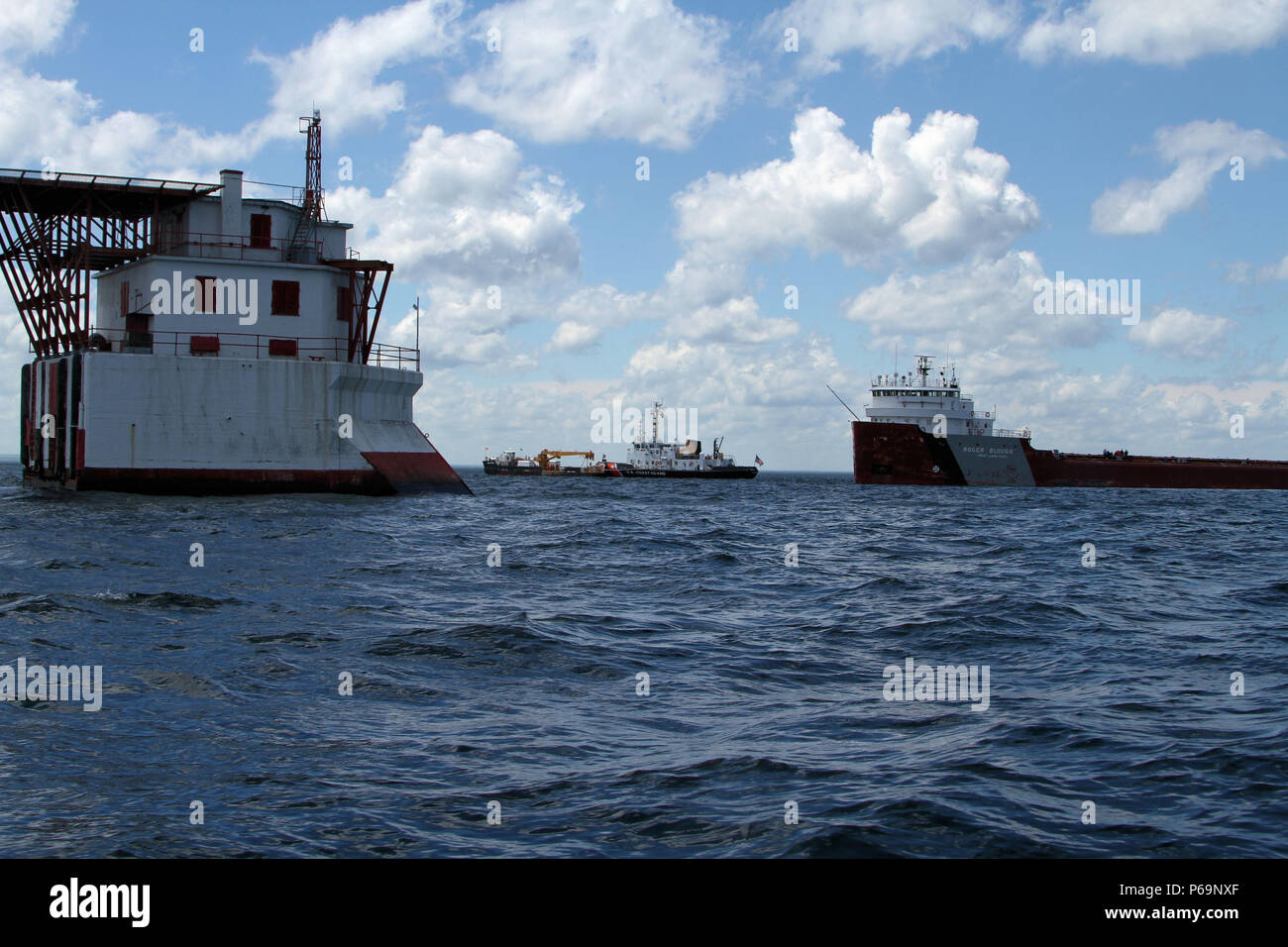 Coast guard cutter mobile bay hi-res stock photography and images - Alamy