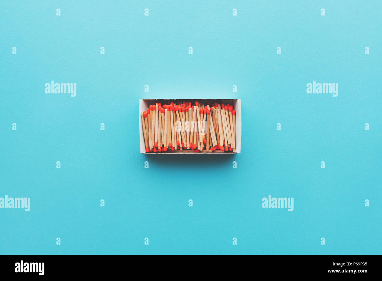 Matchsticks hi-res stock photography and images - Alamy