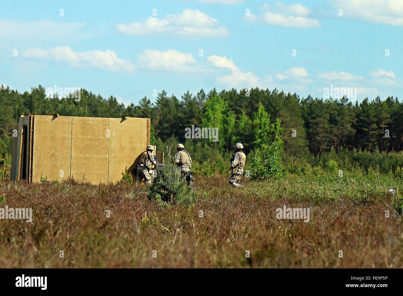 Fort bragg north carolina barracks hi-res stock photography and images ...